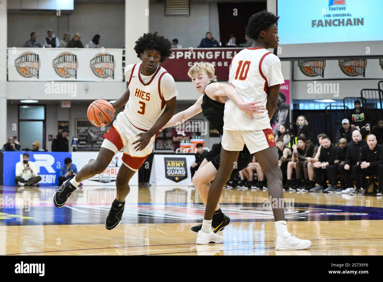 SPRINGFIELD, MA - JANUARY 18: Devin Hutcherson of Holy Innocents (3 ...