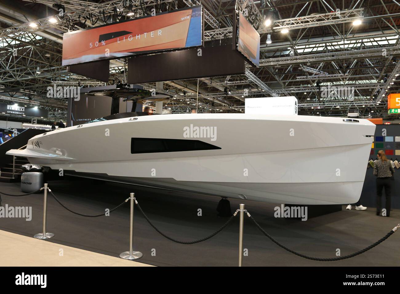 SAY Carbon Yachts SAY 42, 54. Boot Düsseldorf 2025, Bootausstellung ...