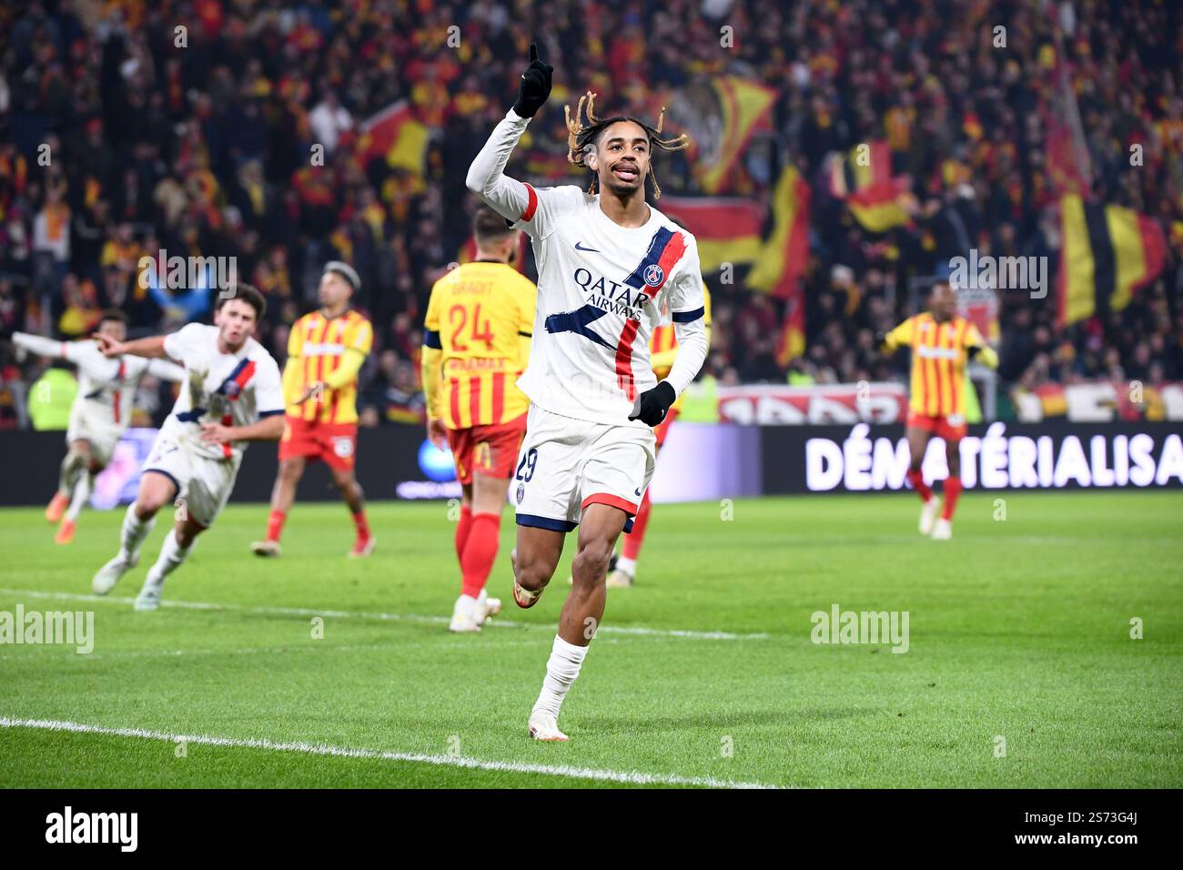 Lens, France. 18th Jan 2025. 29 Bradley BARCOLA (psg) during the Ligue ...