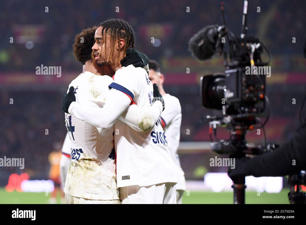 Lens, France. 18th Jan 2025. 29 Bradley BARCOLA (psg) during the Ligue ...