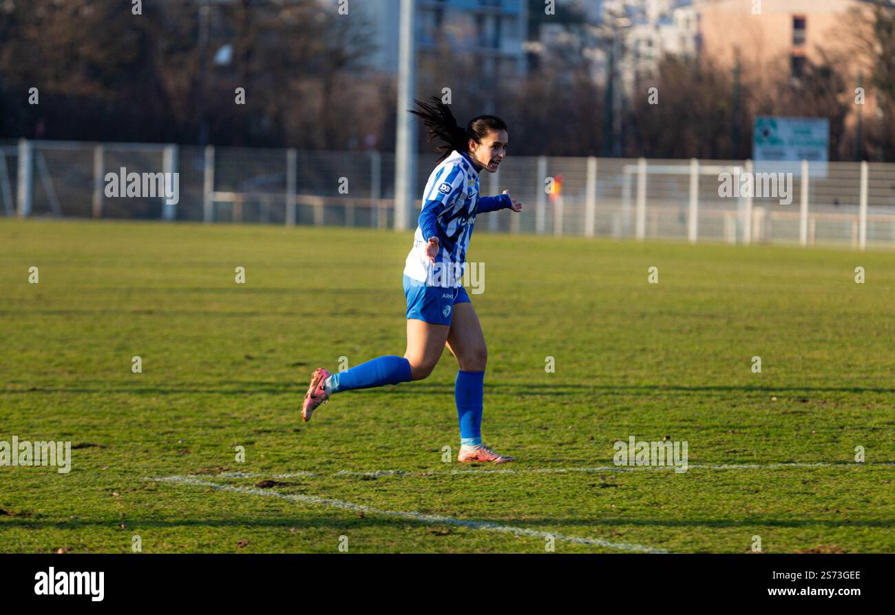 Ines Khiri (13 Grenoble) in action during the D3 French Women ...