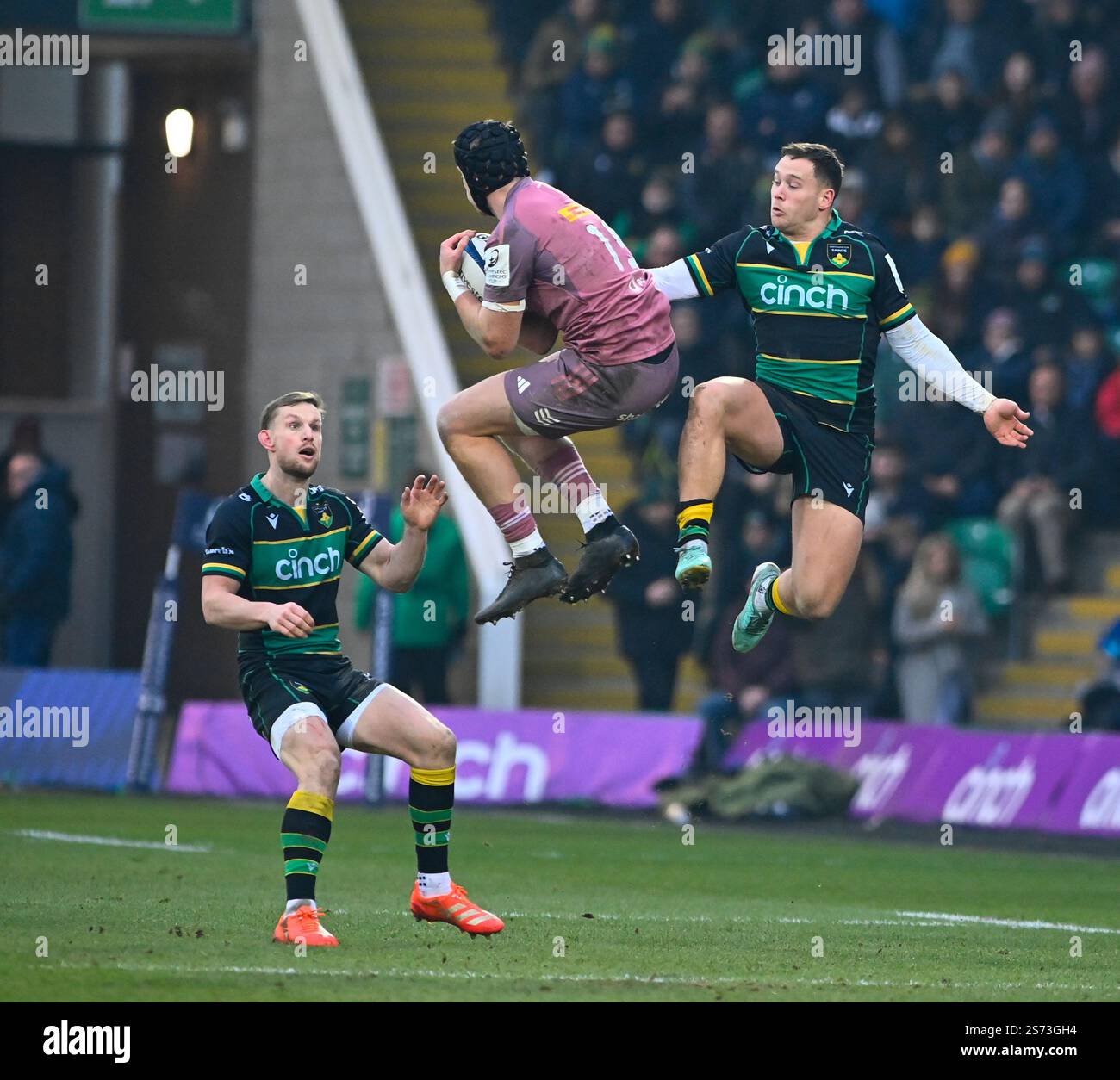 Northampton, UK. 18th Jan, 2025. Mike Haley of Munster wins the high ...