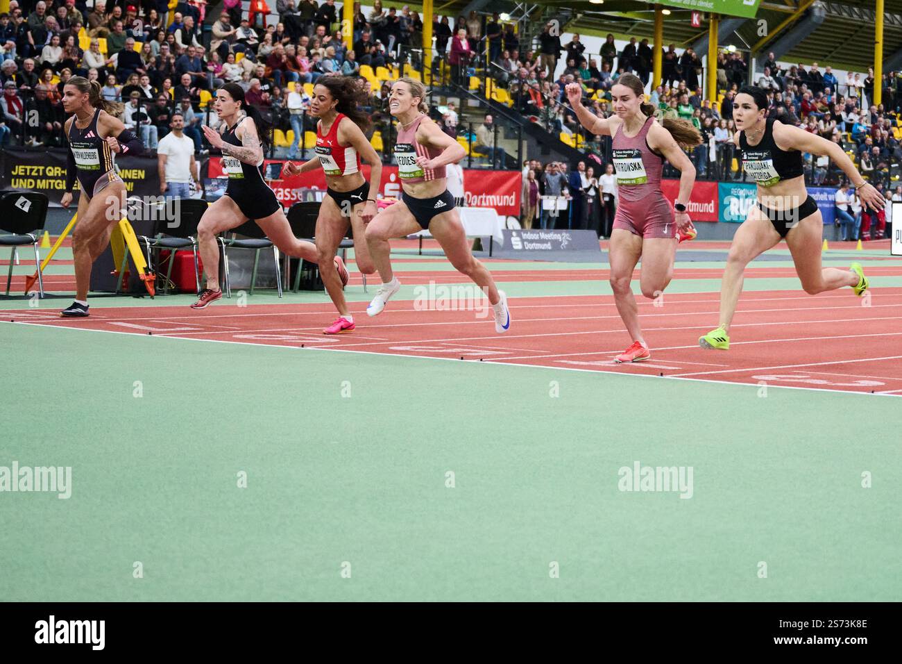 Dortmund, Germany. 18th Jan, 2025. Athletics: Sparkassen Indoor Meeting ...
