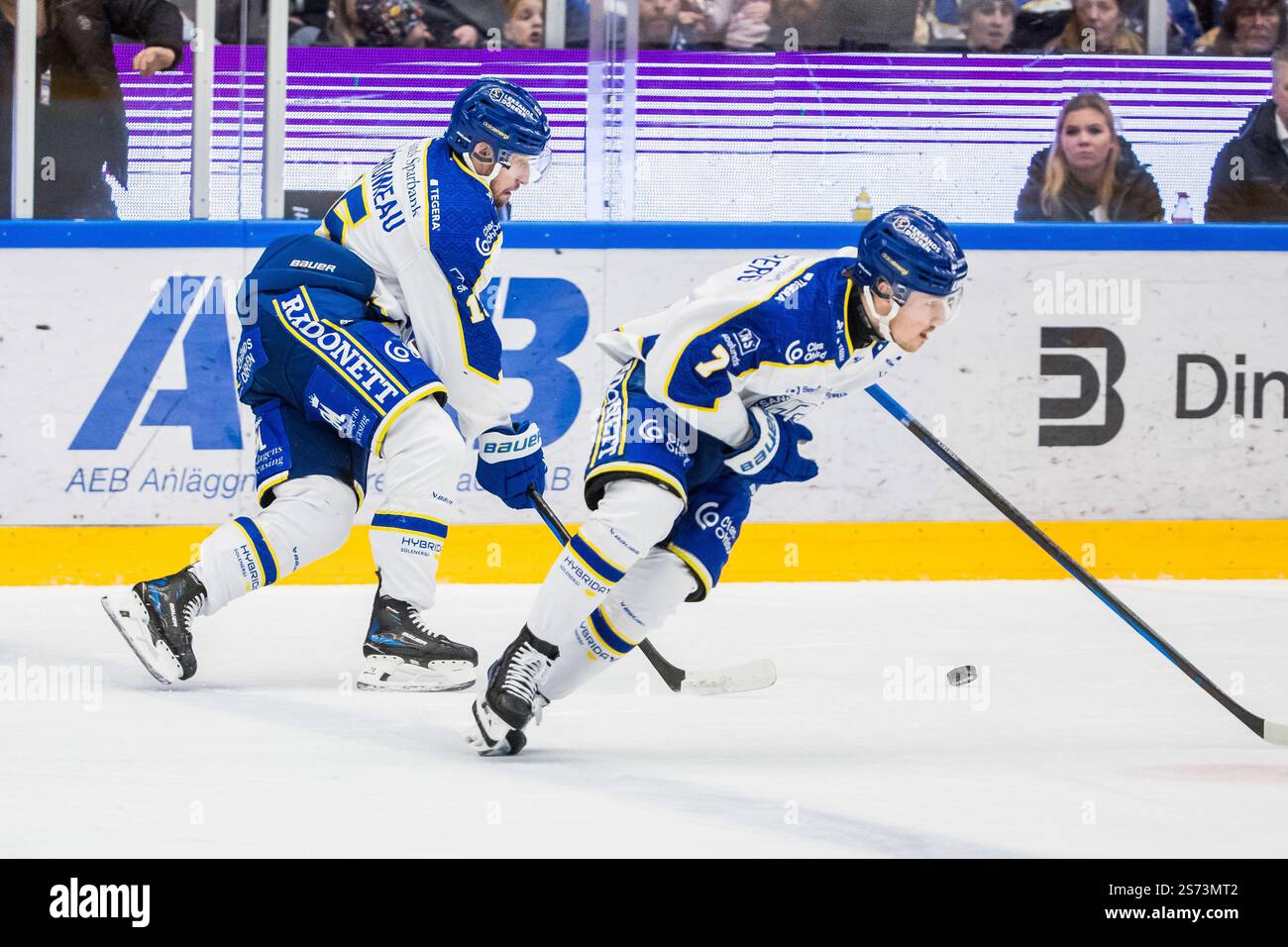 Leksand, Sverige. 18th Jan, 2025. 250118 Leksands Max Veronneau och Marcus Karlberg under ...