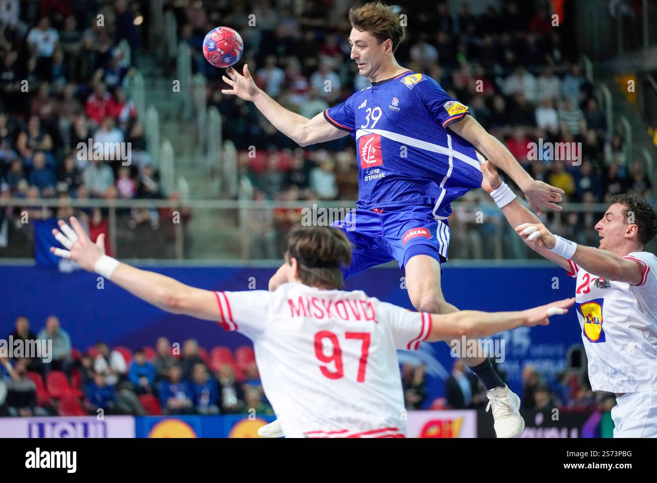 France's Thibaud Briet in action during the preliminary round group C ...