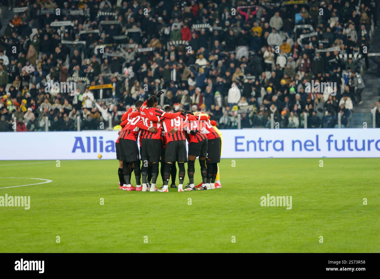 Turin, Italy. 18th Jan, 2025. Ac Milan team during the Italian Serie Am ...