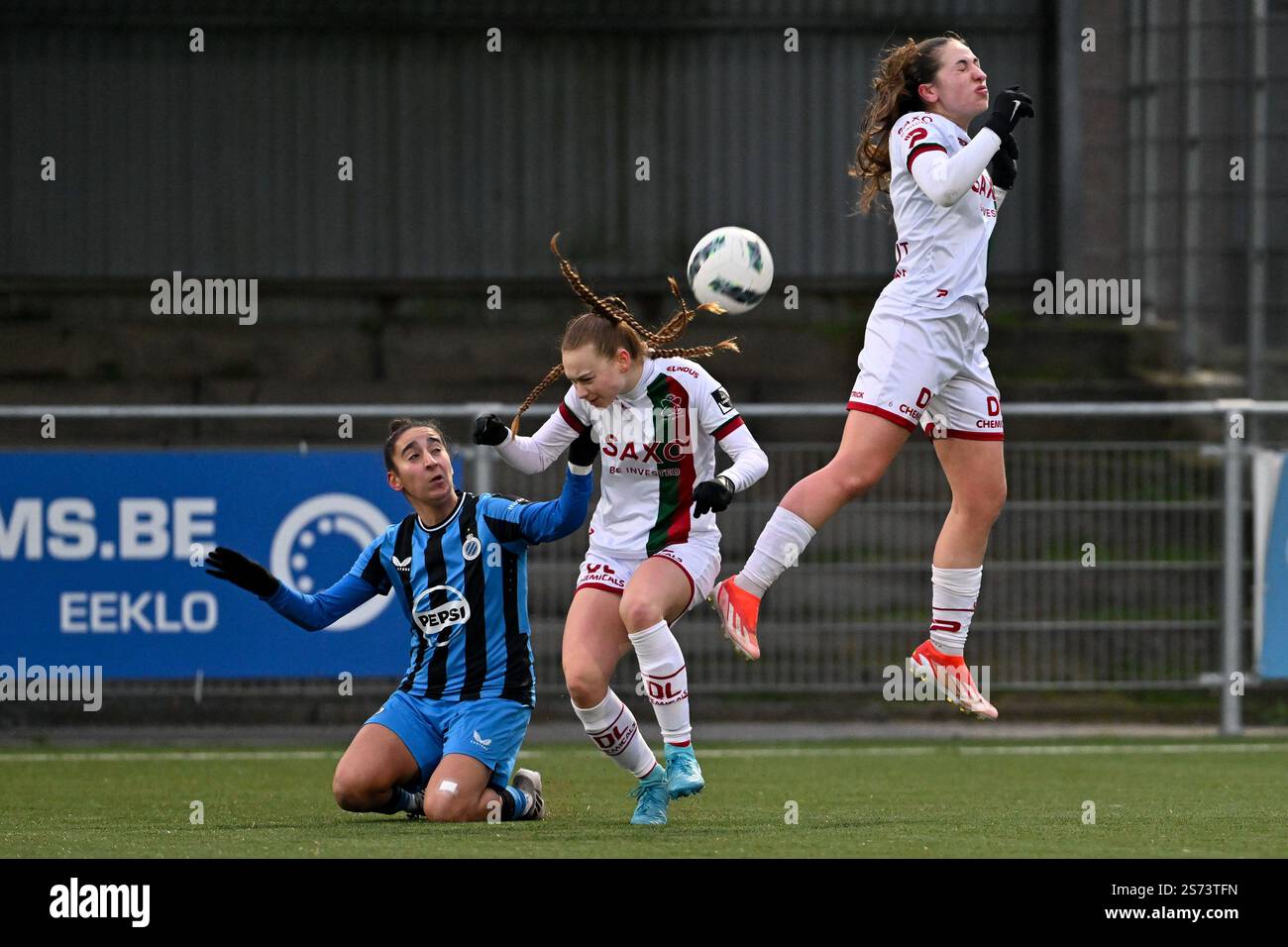 Aalter, Belgium. 18th Jan, 2025. Rania Boutiebi (11) of Club YLA, Lowies Vandekerckhove (3) of ...
