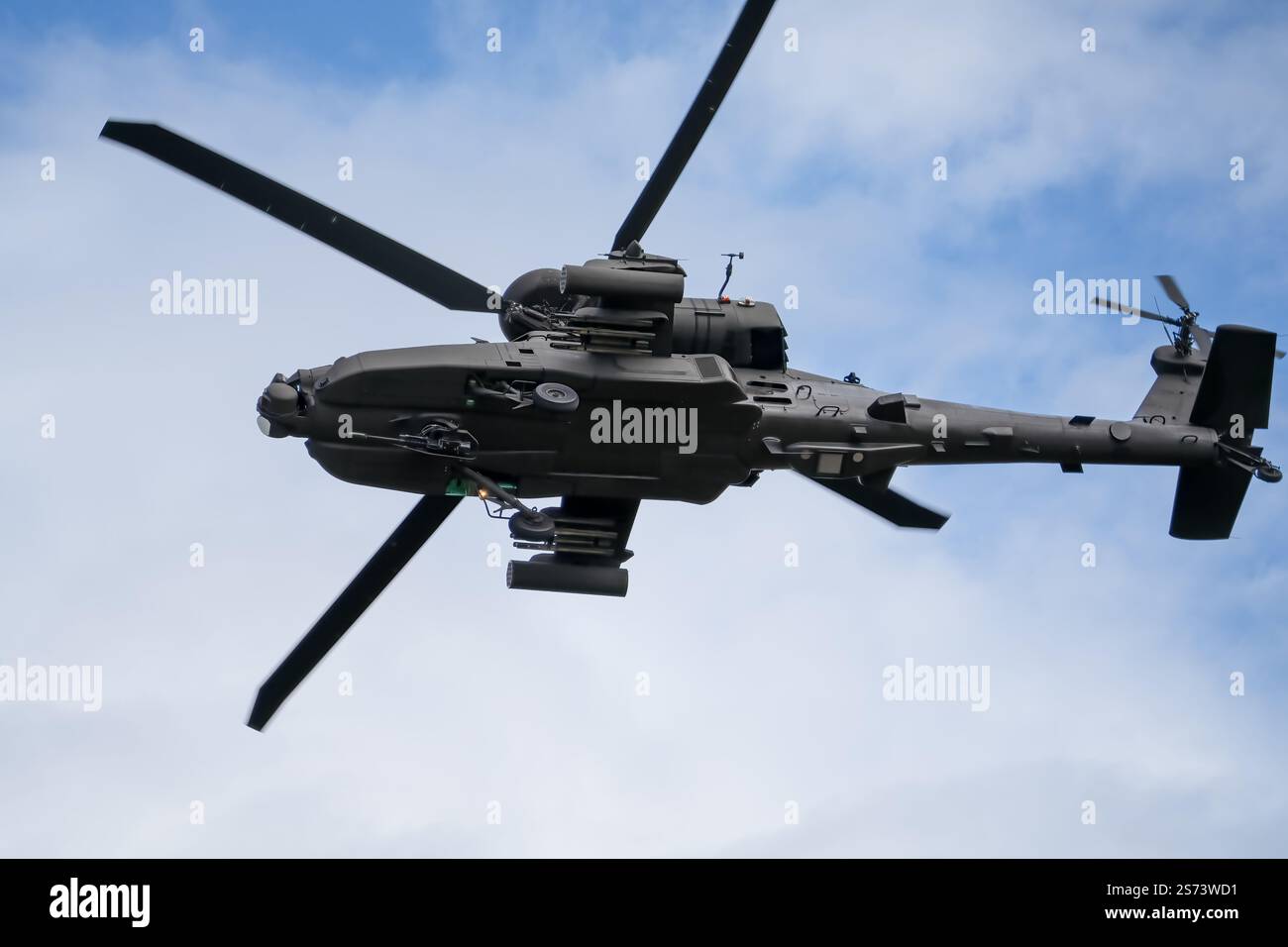 a British army Boeing Apache Longbow Attack helicopter gunship AH2 ...