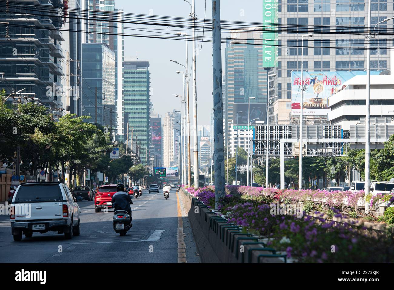 Air quality in Bangkok continues to deteriorate PM2.5 dust in the atmosphere has reached orange ...