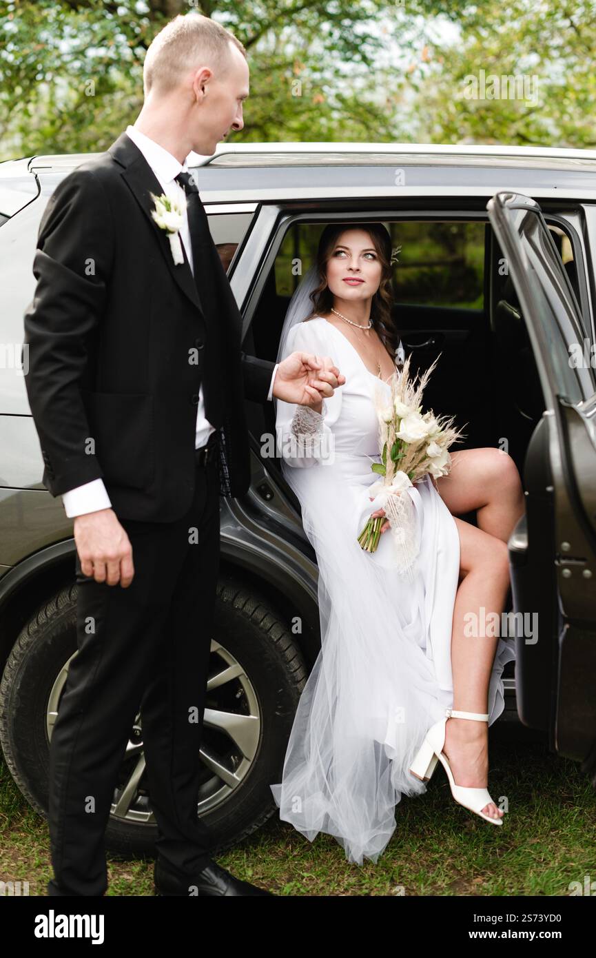 Beautiful black couple shares hi-res stock photography and images - Alamy