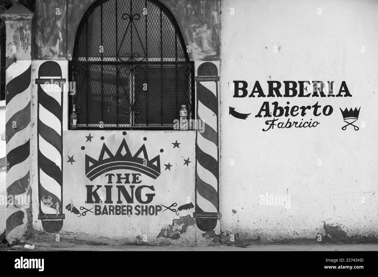 The King Barber Ship in Roatan, Honduras Stock Photo - Alamy