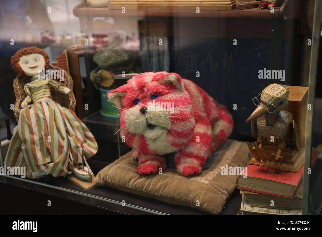 Bagpuss display at The Beaney House of Art and Knowledge is the central ...