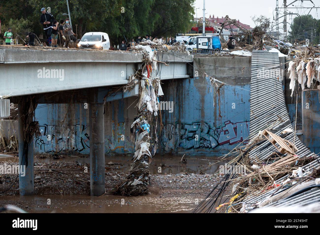 Collapsed stretch of railway track over the Rambla del Poyo due to ...