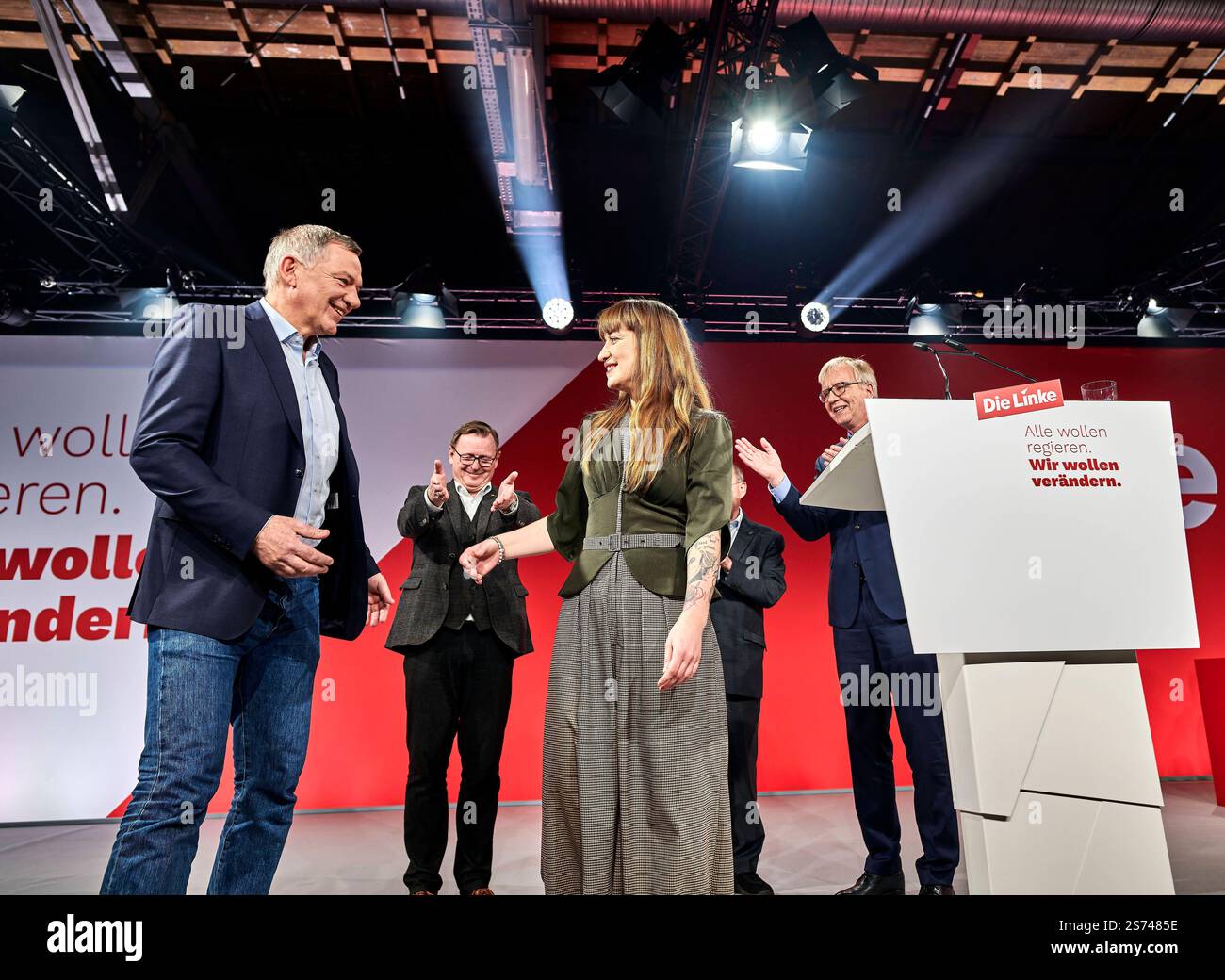 Sonderparteitag Die Linke: Jan van Aken Heidi Reichinnek EUR ...