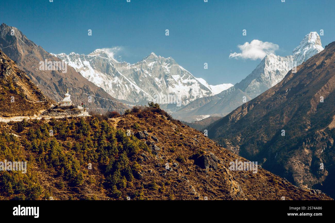 Landscape of Solukhumbu region on the way to Everest base camp in Nepal ...