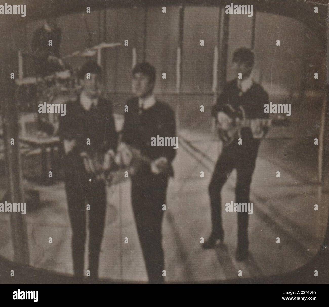 The Beatles On 'Pops And Lenny', May 1963 Stock Photo - Alamy The Beatles On 'Pops And Lenny', May 1963 Stock Photo - Alamy