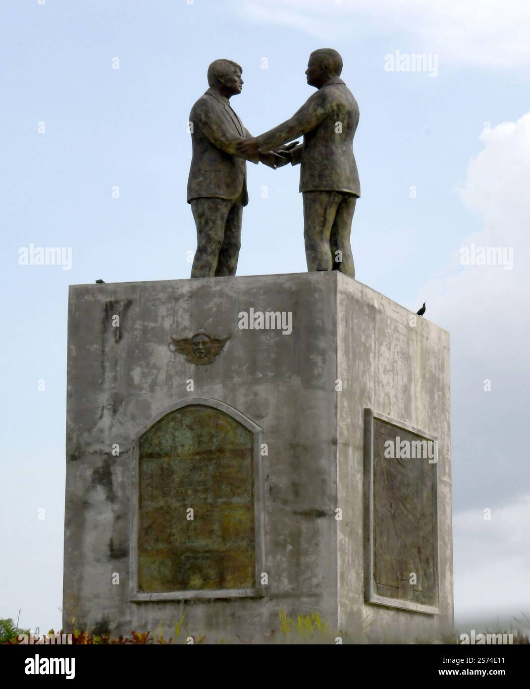Panama City, USA. 10th Jan, 2025. A statue in Panama City, Panama ...