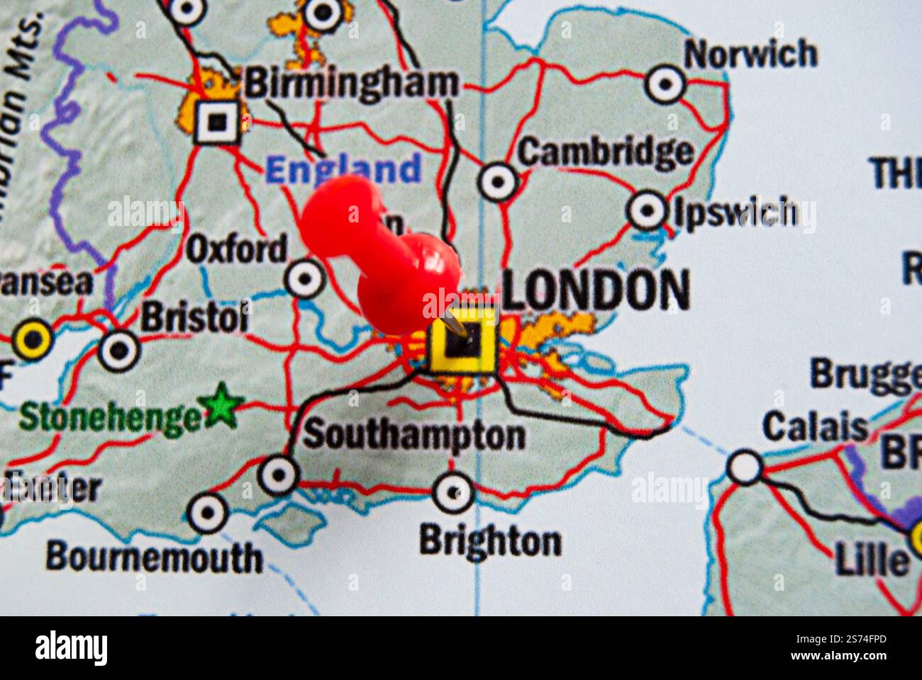 London pinpointed on a vibrant, detailed map of the UK Stock Photo - Alamy
