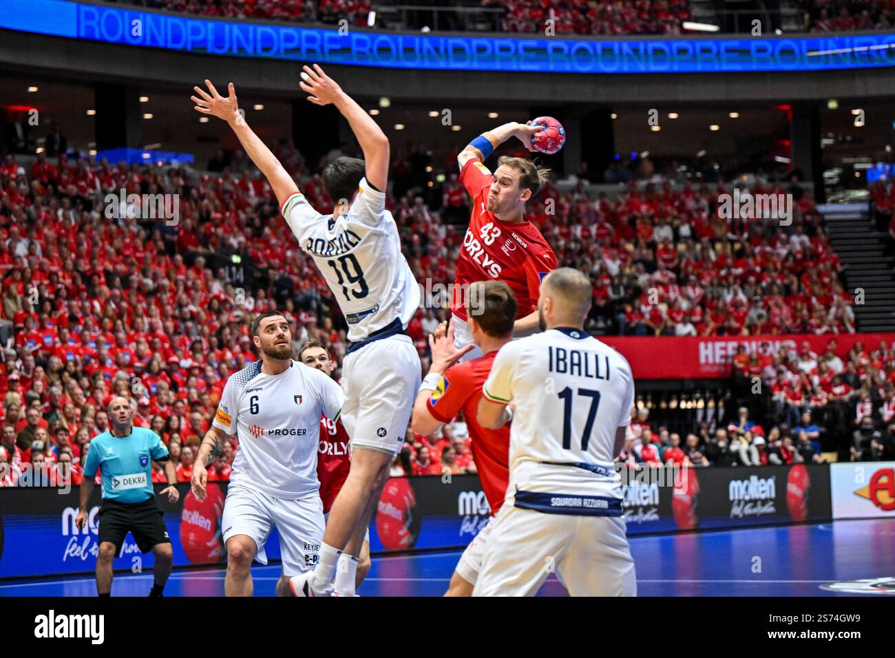 Herning, Denmark. 18th Jan, 2025. Simon Bogetoft Pytlick of Denmark ...
