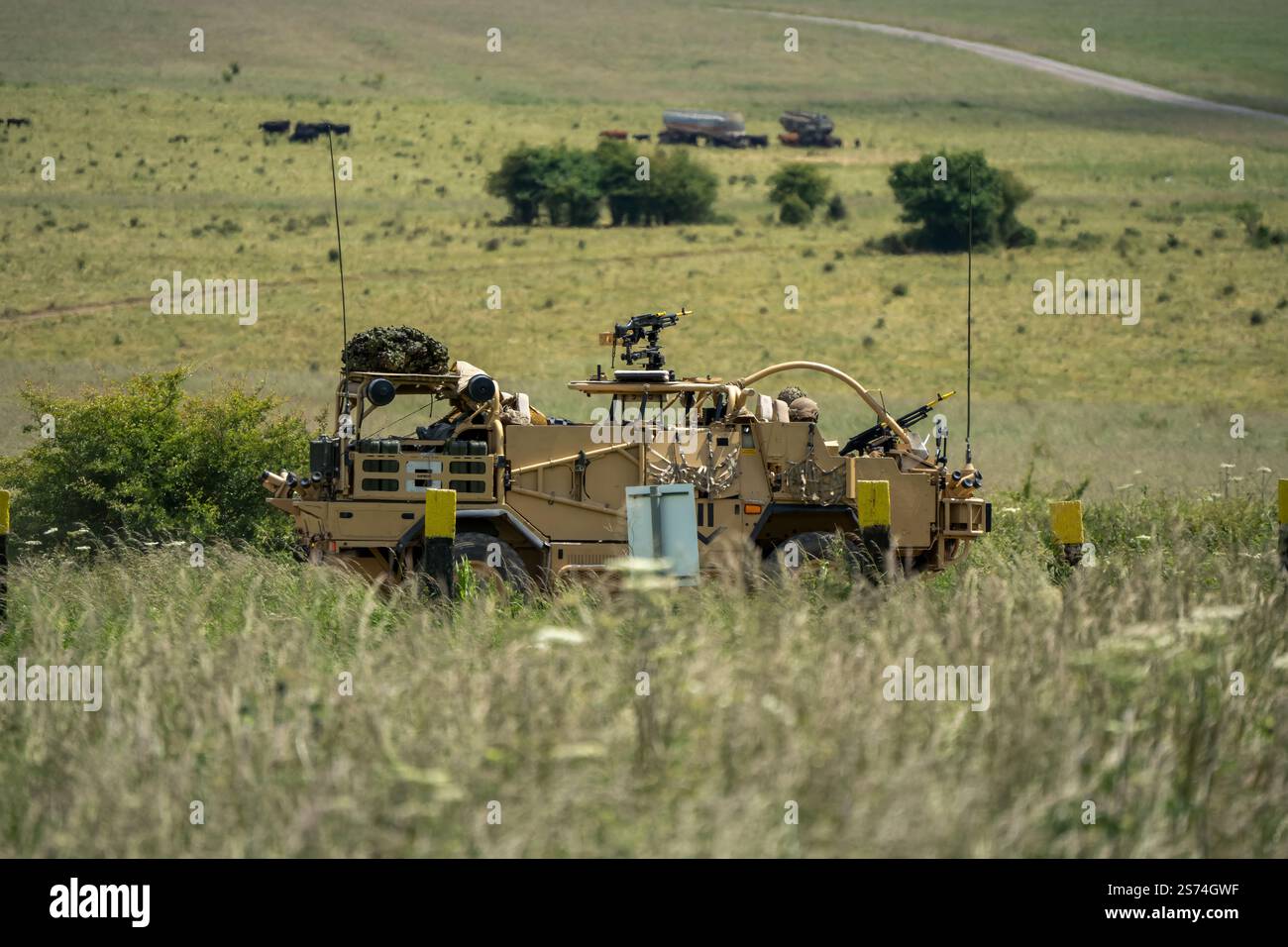 British army Supacat Jackal 4x4 rapid assault, fire support and ...
