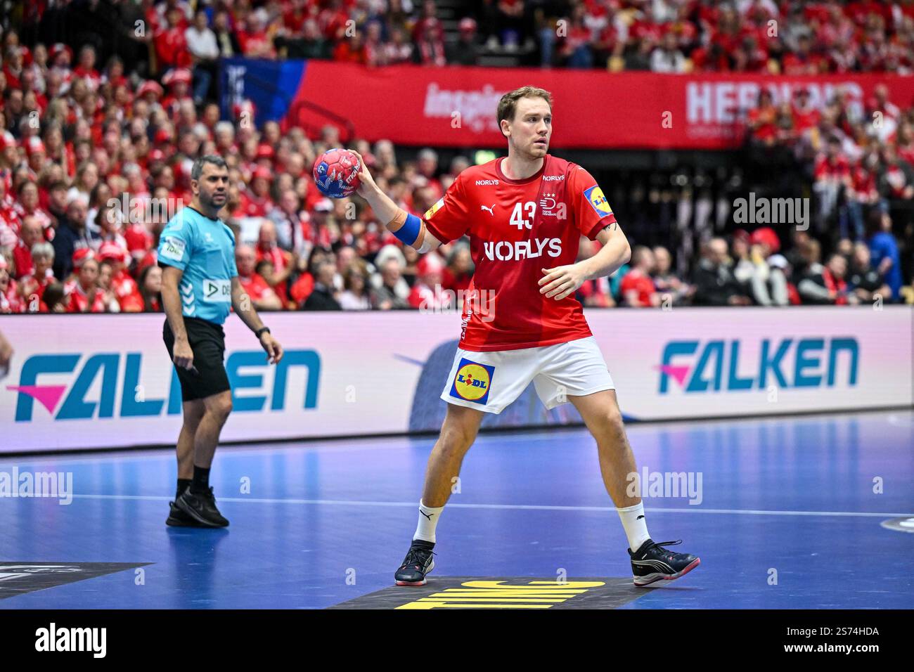 Herning, Denmark. 18th Jan, 2025. Simon Bogetoft Pytlick of Denmark ...