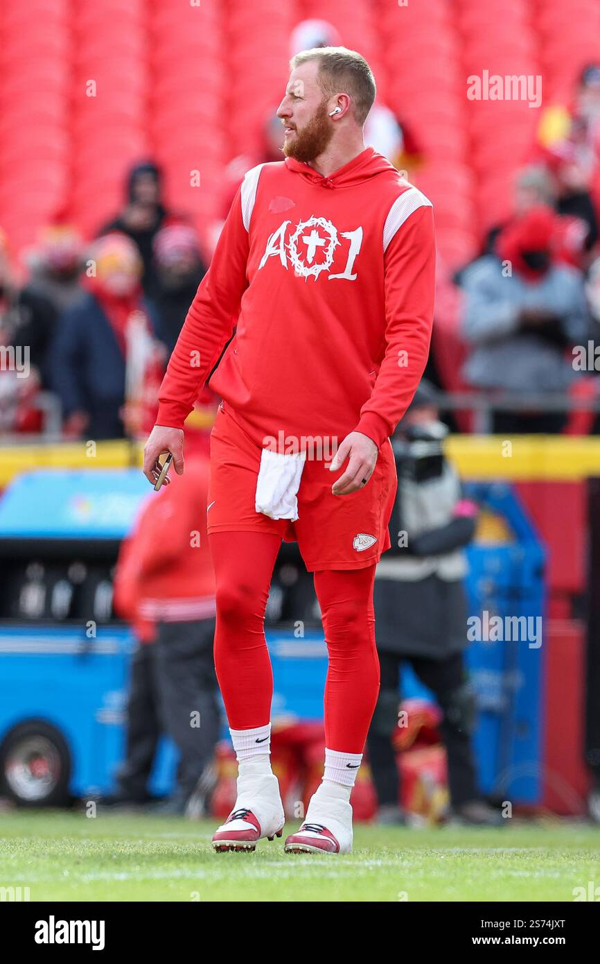 Kansas City, MO, USA. 18th Jan, 2025. Kansas City Chiefs quarterback ...