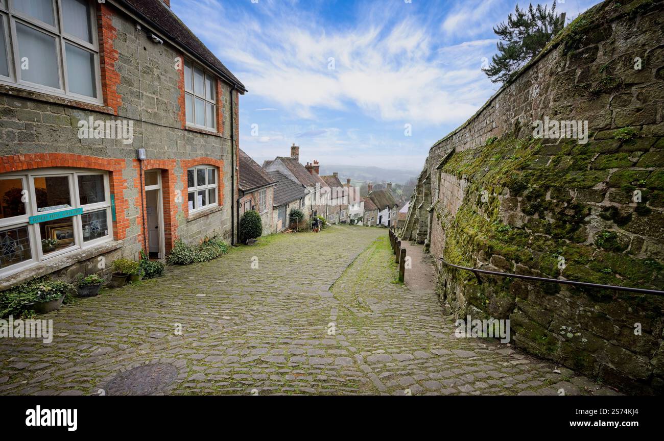 Gold Hill in Shaftesbury famous for the Hovis adverts in Dorset, UK on ...