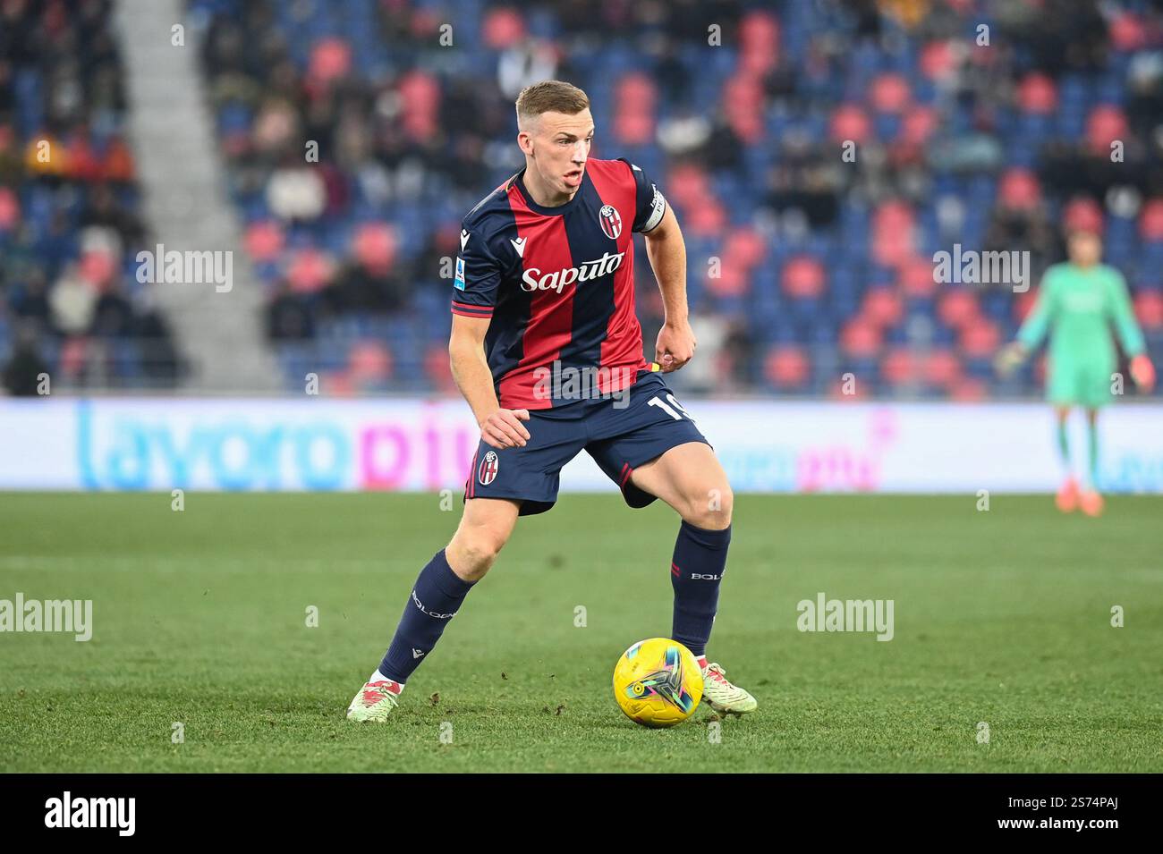 Lewis Ferguson (Bologna Fc) in action during Bologna FC vs AC Monza ...