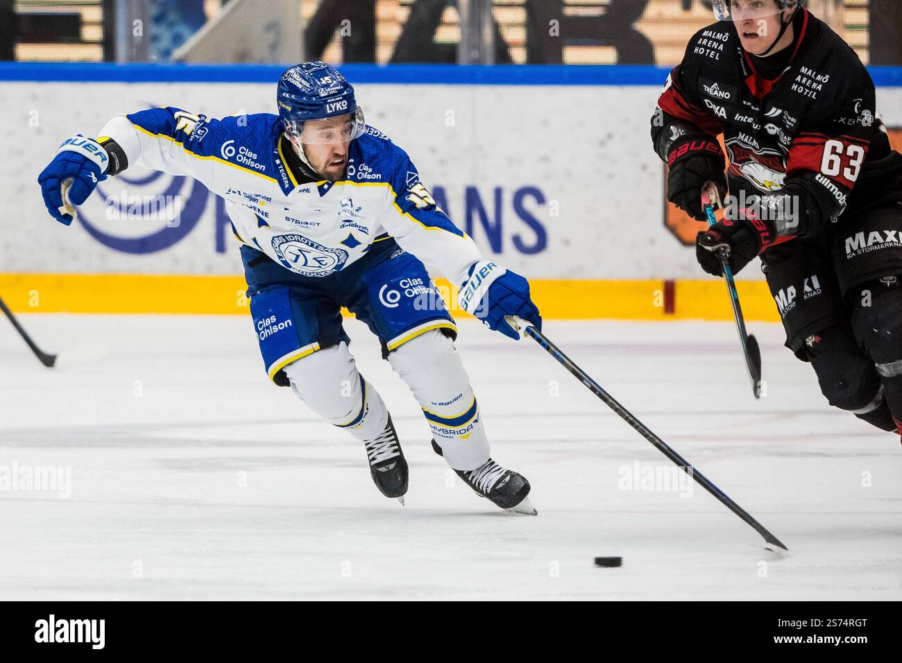 Leksand, Sverige. 18th Jan, 2025. 250118 Leksands Max Veronneau under ishockeymatchen i SHL ...