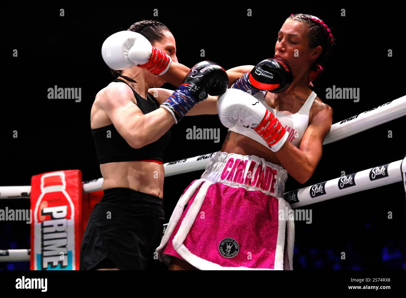 Melanie Shah (left) in action against Carla Jade in the Misfit Light ...