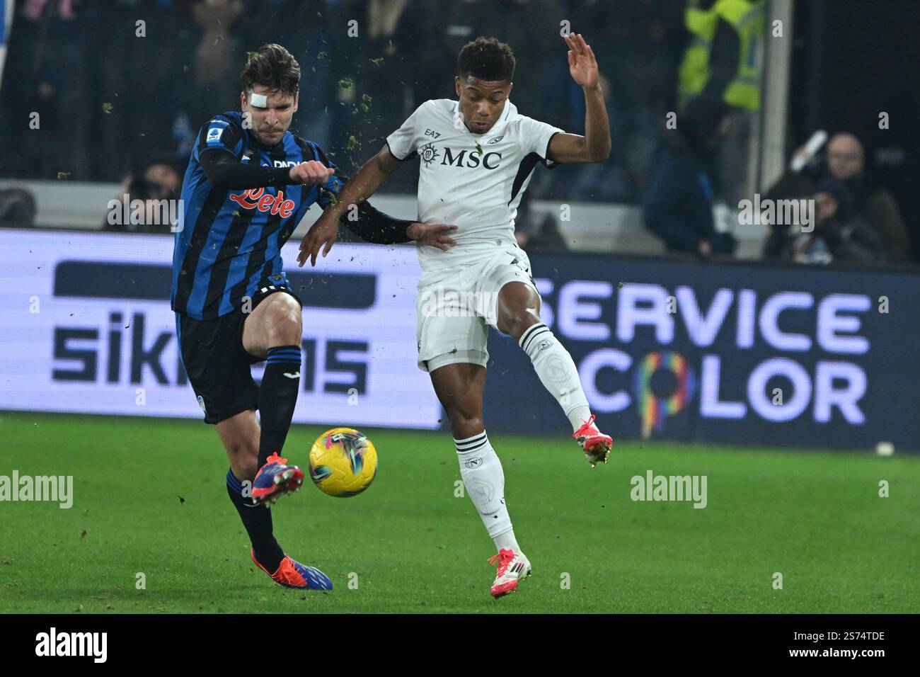 Bergamo, Italy. 18th Jan, 2025. David Neres of SSC Napoli in action ...