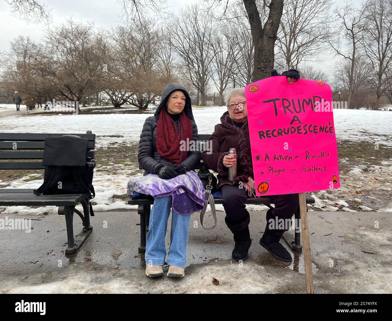 Washington, USA. 18th Jan, 2025. Kristen (l) accompanied her mother ...