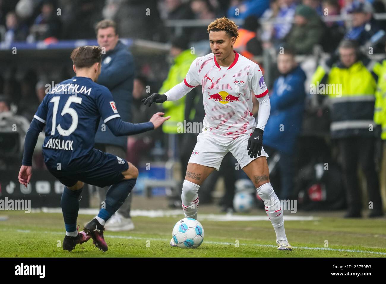 Bochum, Germany. 18th Jan, 2025. BOCHUM, GERMANY - JANUARY 18: Felix ...