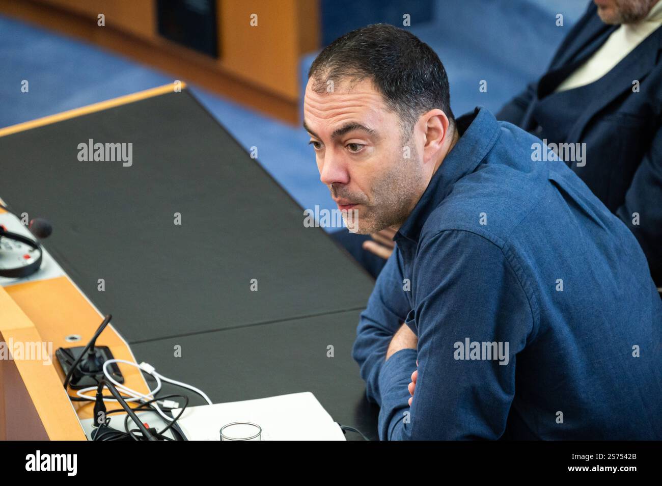 Stijn Bex Groen, president of the fraction at the the plenary sitting ...