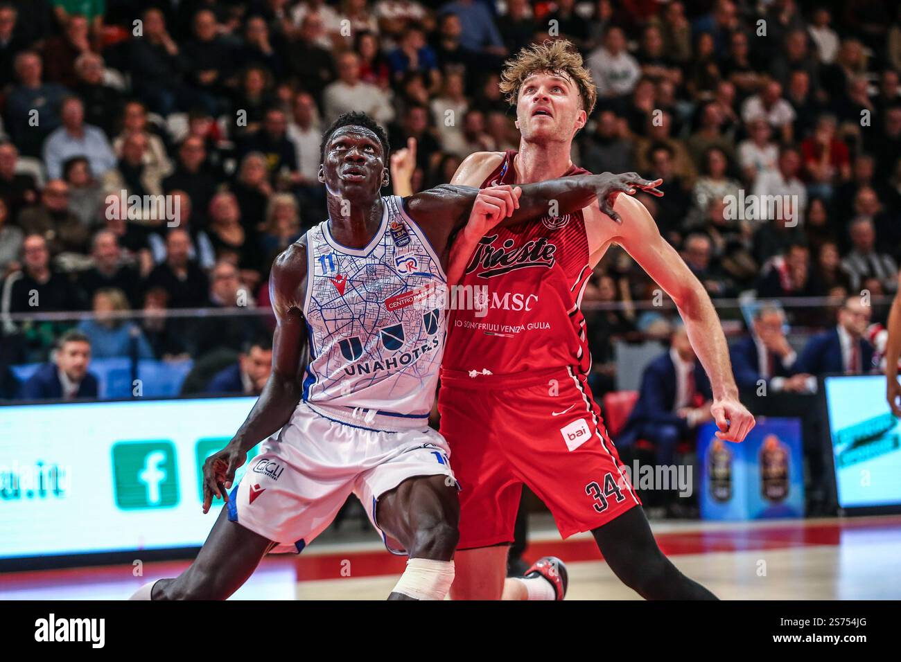 Reggio Emilia, Italy. 18th Jan, 2025. Mouhamed Faye (Unahotels Reggio Emilia) and Jayce Johnson ...