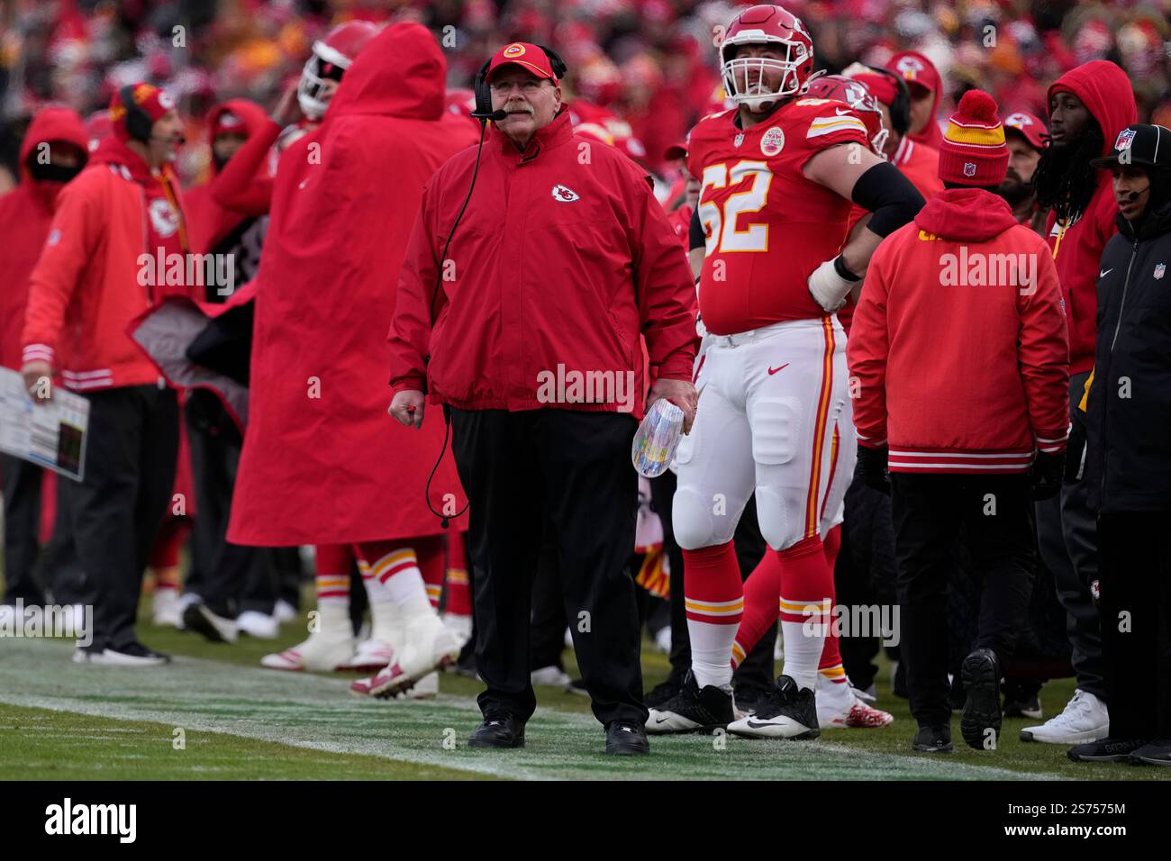Kansas City Chiefs head coach Andy Reid watches from the sidelines ...