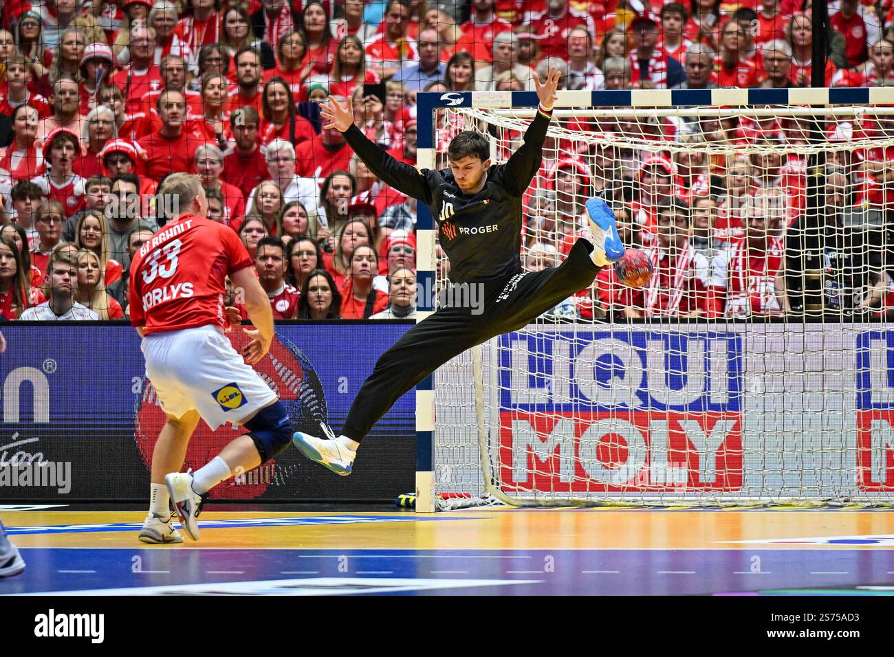 Herning, Denmark. 18th Jan, 2025. Giovanni Pavani of Italy Nationalteam ...