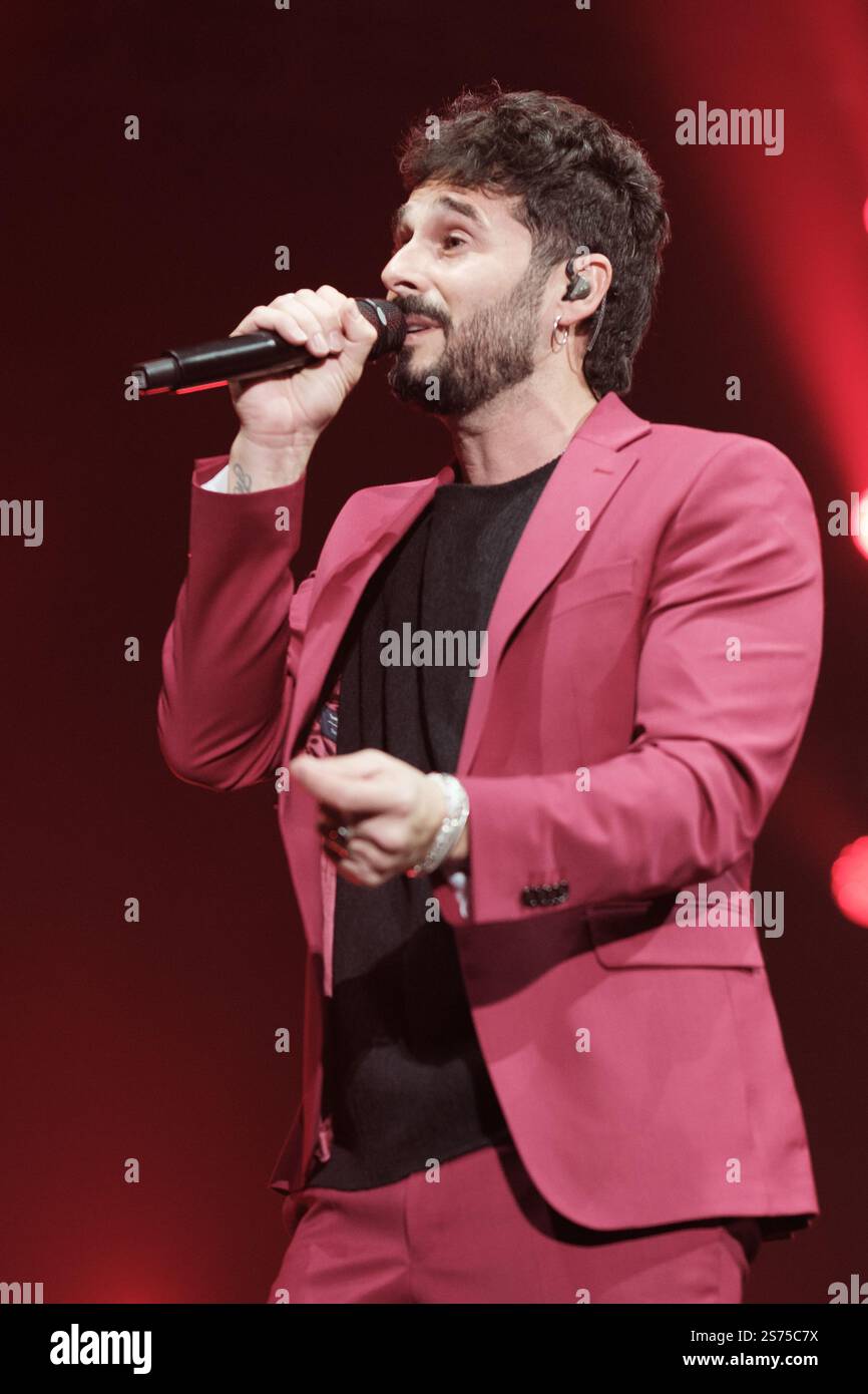 the singer Antonito Molina actua during a concert the Inverfest at the ...