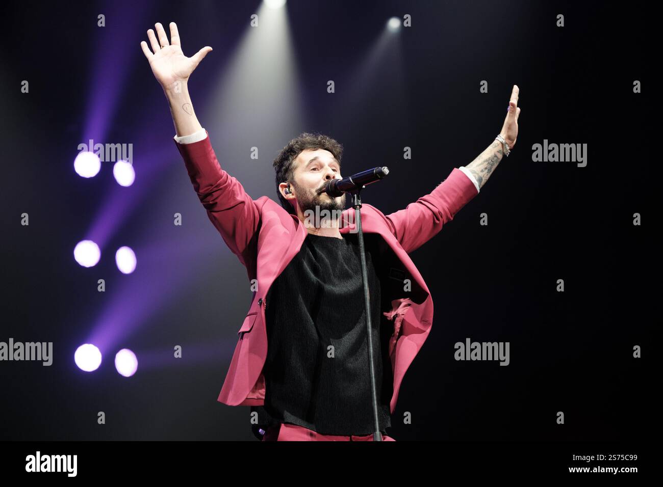 the singer Antonito Molina actua during a concert the Inverfest at the ...