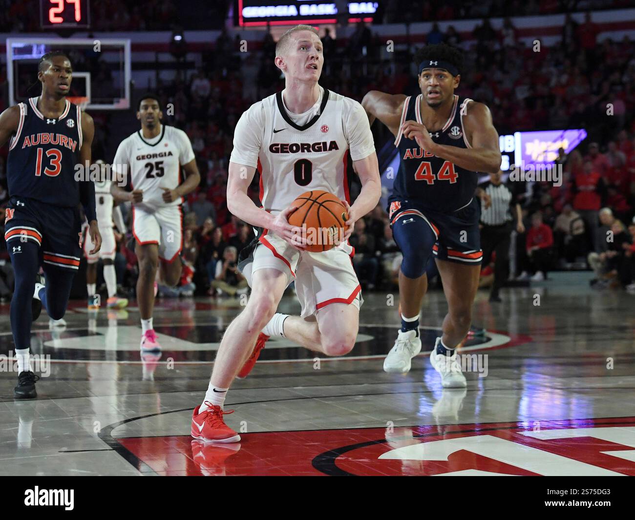 ATHENS, GA - JANUARY 18: Georgia Bulldogs guard Blue Cain (0) drives to ...