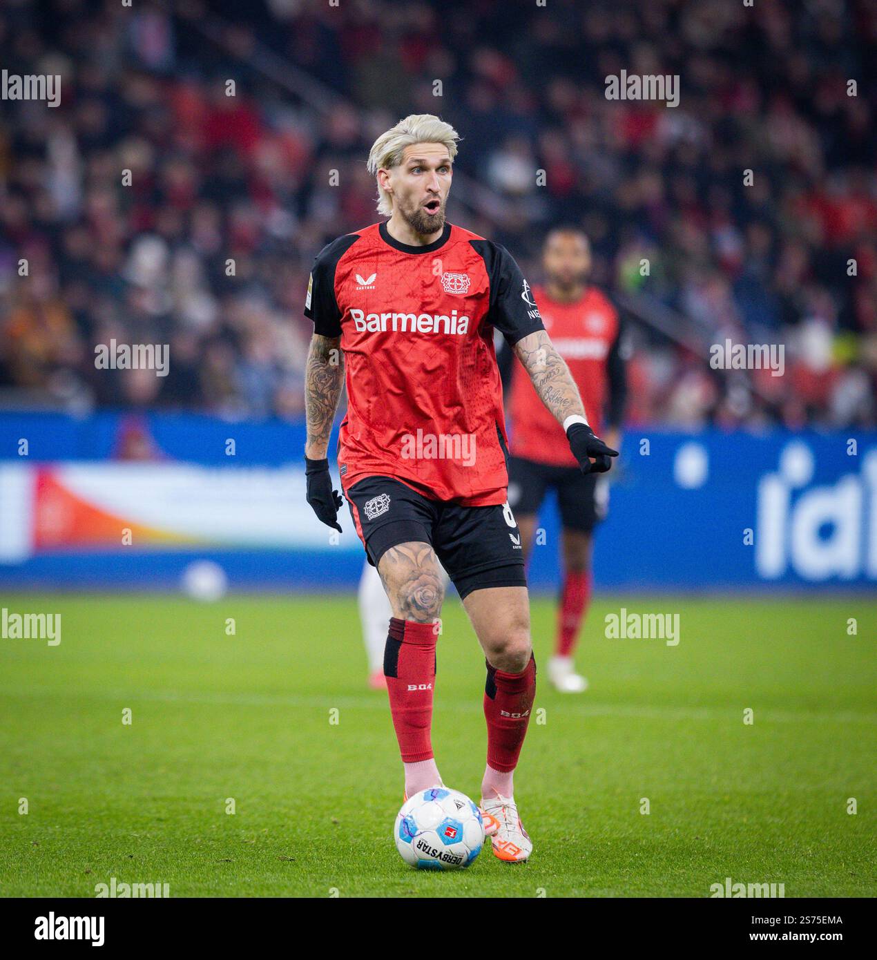 Leverkusen, Germany. 18th Jan 2025. Robert Andrich (LEV) Bayer Leverkusen - Borussia ...