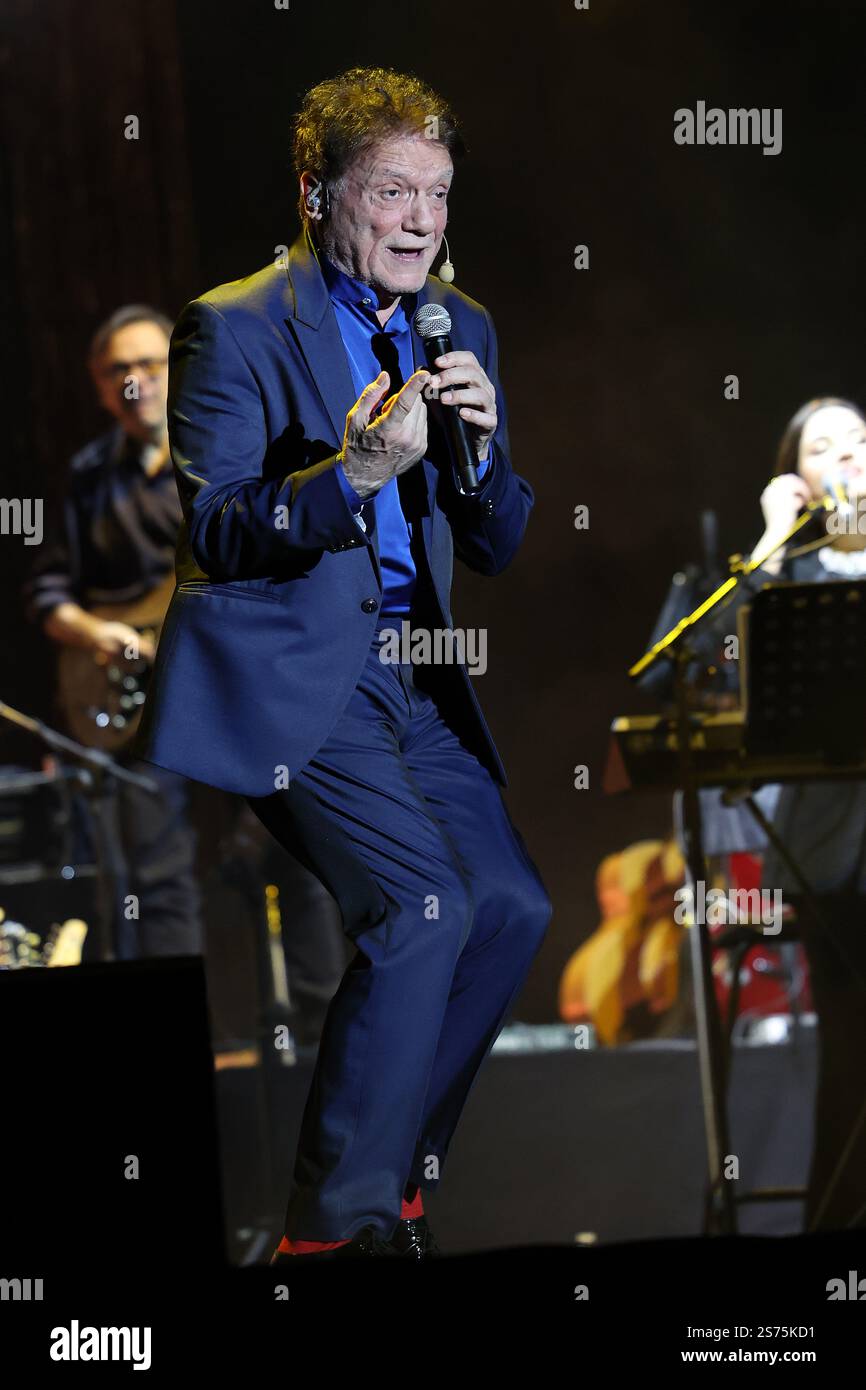 Massimo Ranieri -Tutti I Sogni Ancora In Volo Tour- Gran Teatro Geox ...