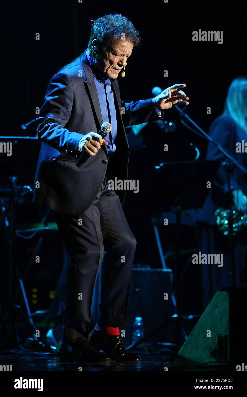 Massimo Ranieri -Tutti I Sogni Ancora In Volo Tour- Gran Teatro Geox ...
