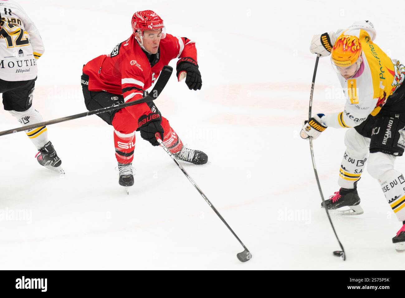Lausanne Switzerland, 01 18 2025: Gavin Bayreuther (defense) of ...