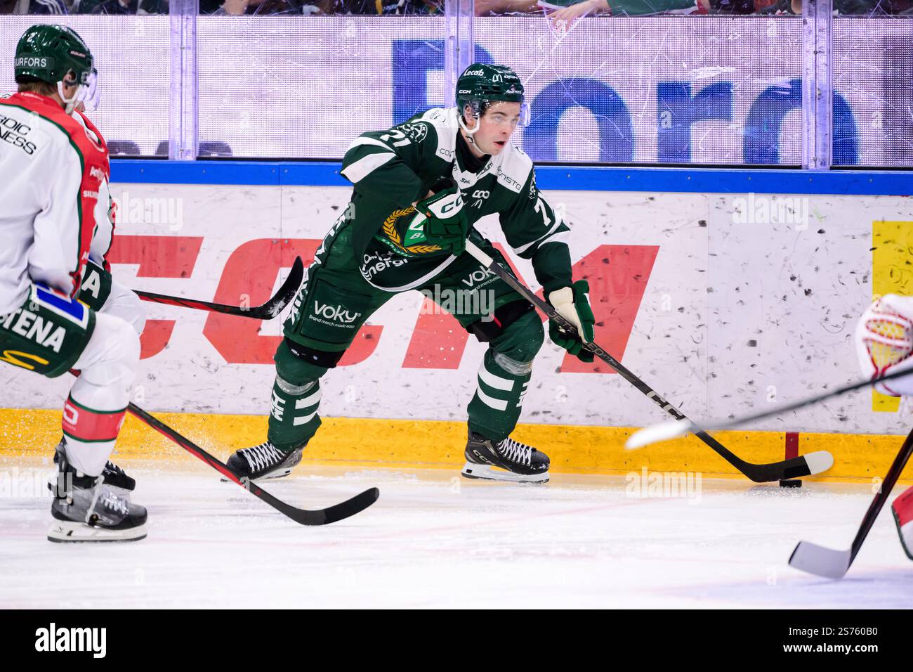 Karlstad, Sverige. 18th Jan, 2025. 250118 Färjestads Viktor Lodin under ishockeymatchen i SHL ...