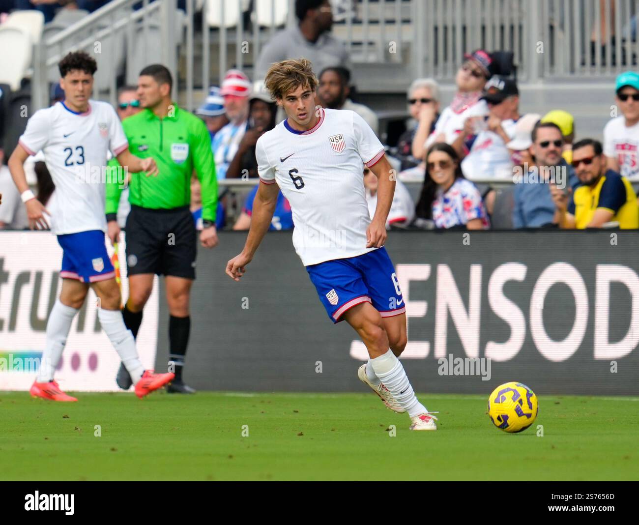 Fort Lauderdale, Florida, USA. 18th Jan, 2025. United States midfielder ...