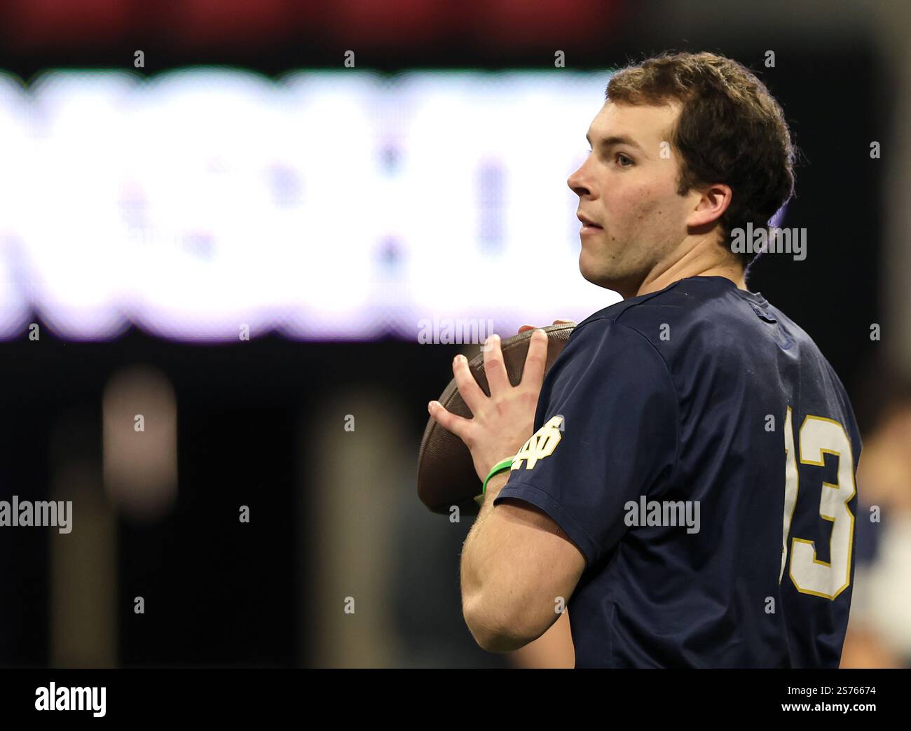 Notre Dame Fighting Irish quarterback Riley Leonard (13) looks to throw ...