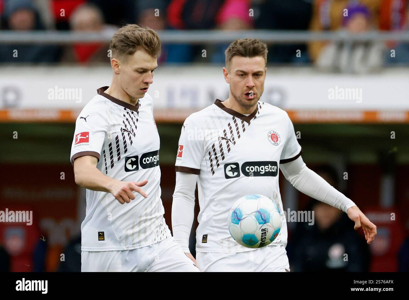 4 und david nemeth fc st pauli hi-res stock photography and images - Alamy