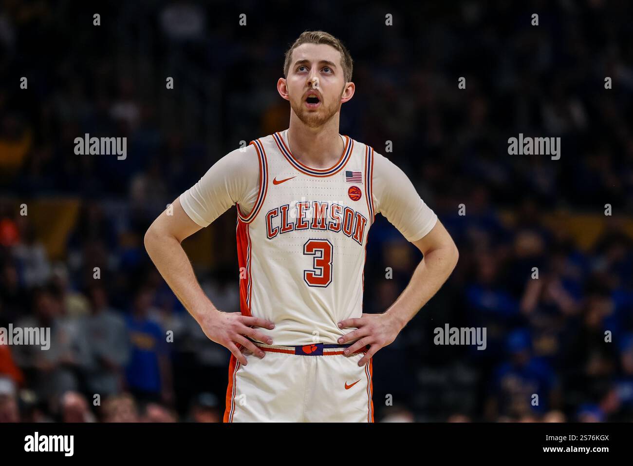 Pittsburgh, Pennsylvania, USA. 18th Jan, 2025. Clemson Tigers guard ...