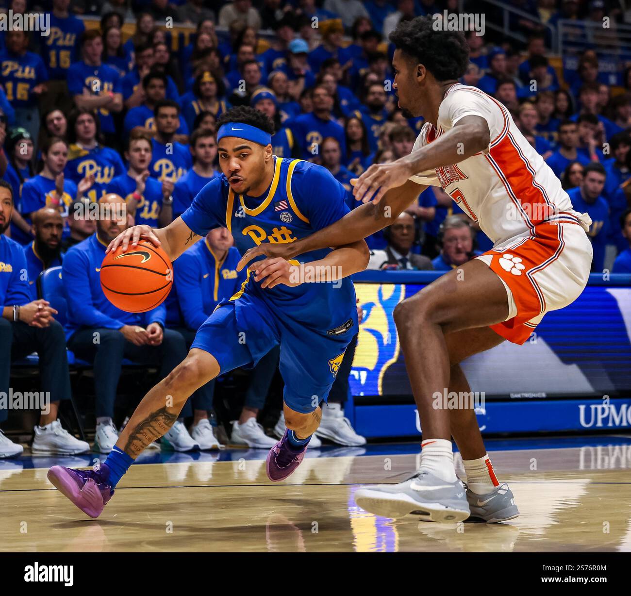 Pittsburgh, Pennsylvania, USA. 18th Jan, 2025. Pitt Panthers guard ...